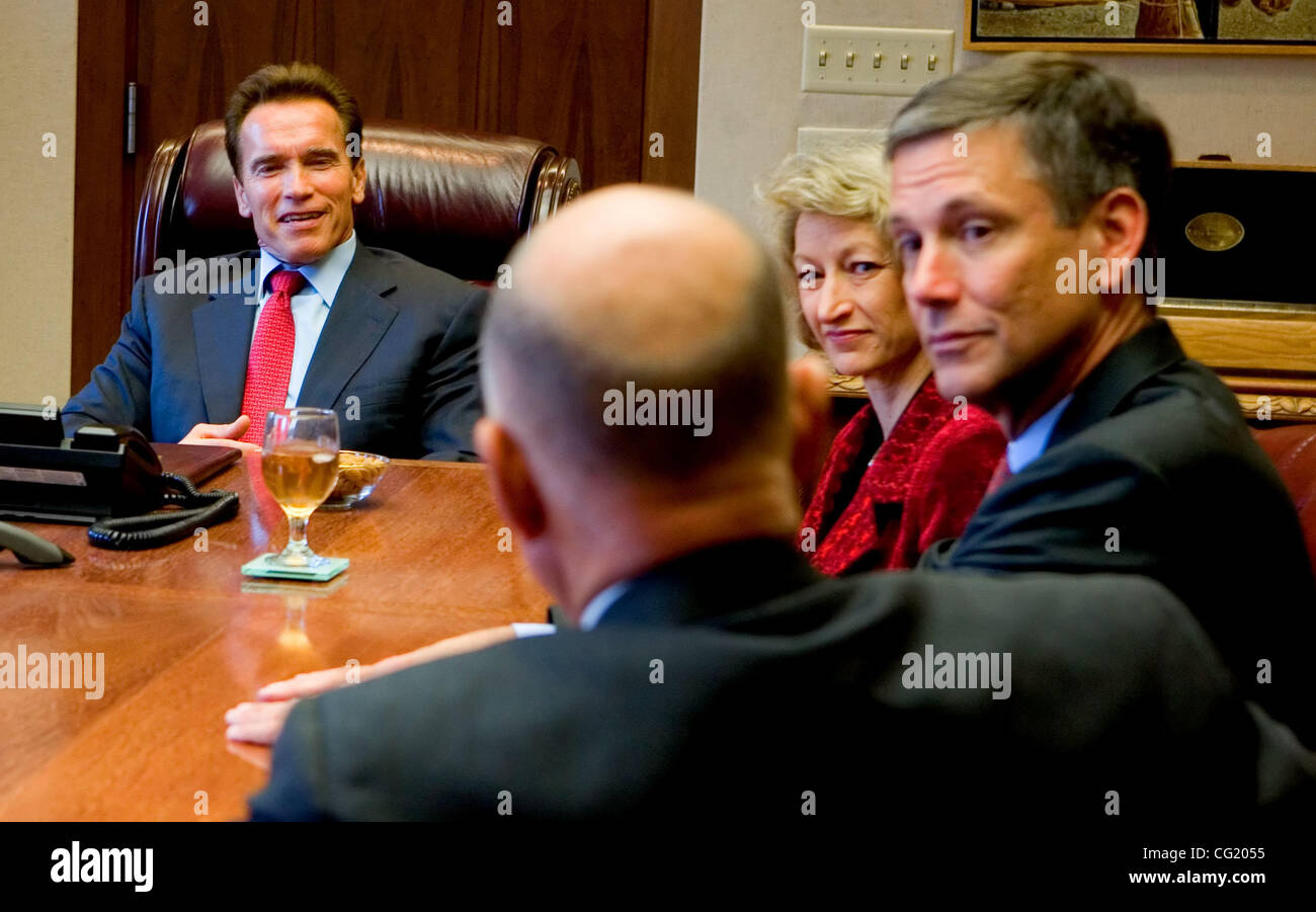Debra bowen hi-res stock photography and images - Alamy