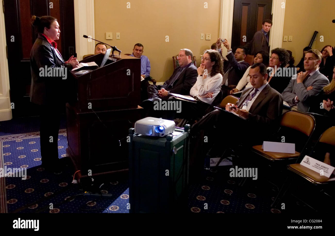 Vilma Mendoza of East Los Angeles, talks about her life with aids during a legislative briefing ...