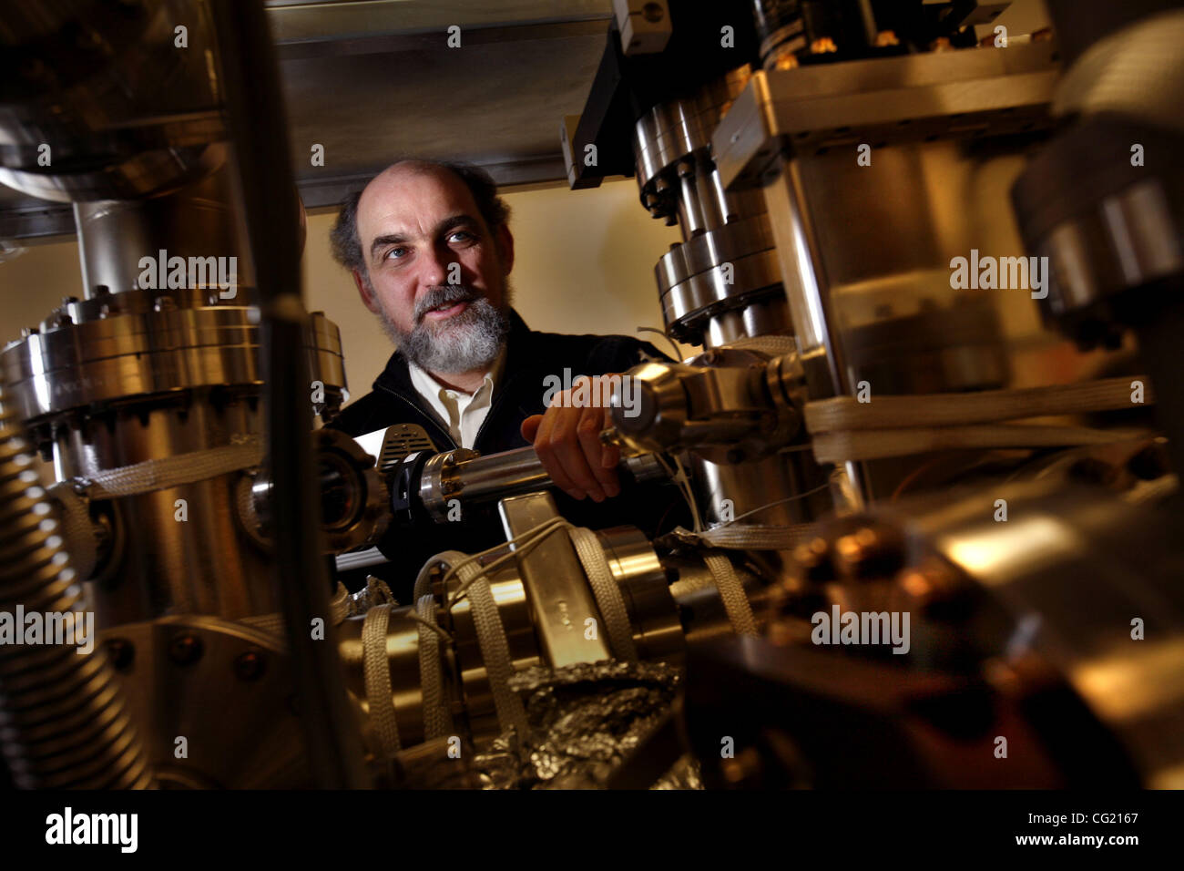 Inventor Dr. Daniel Ferenc a professor of physics at UC Davis works at ...