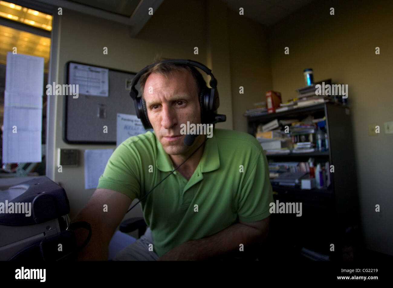 Official voice hi-res stock photography and images - Alamy