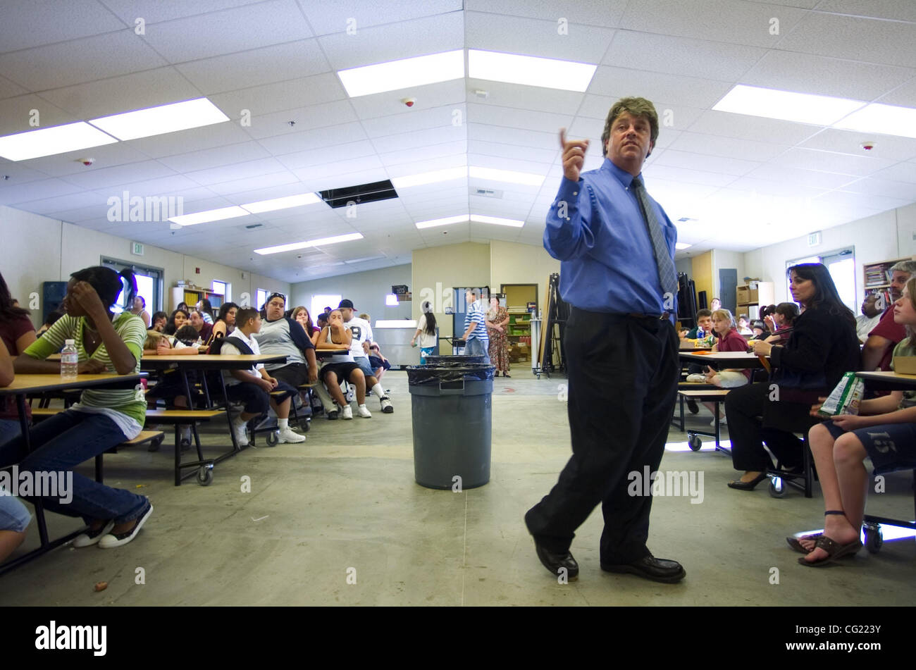 JUMP SEE ALSO VILLEGAS PHOTO - Stonegate Elementary School principal ...