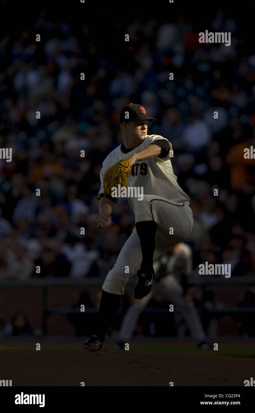 San Francisco Giants matt Cain pitches in the 1st inning during ...