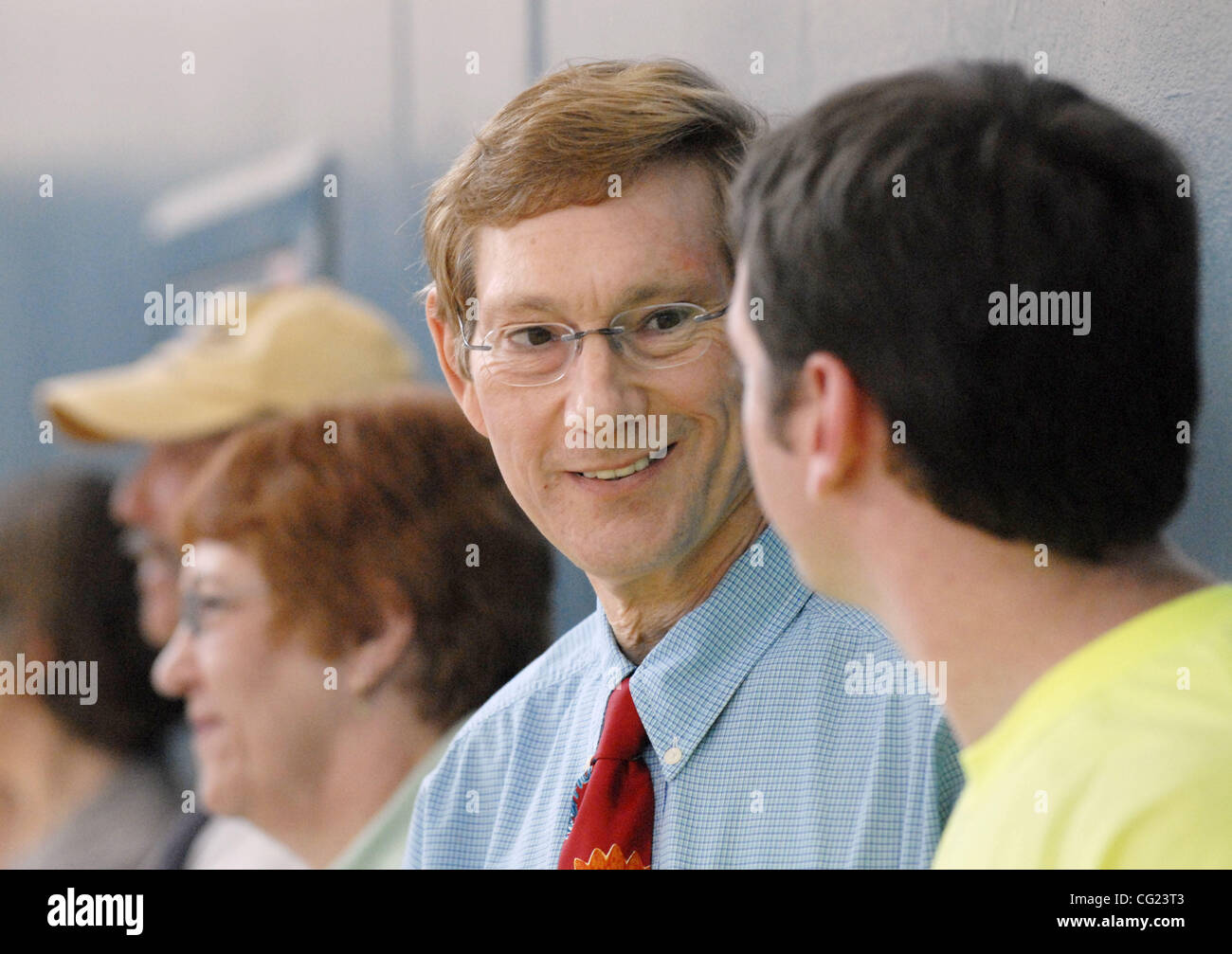 Special ed. teacher David Komar (center), who spearheaded the e-waste ...