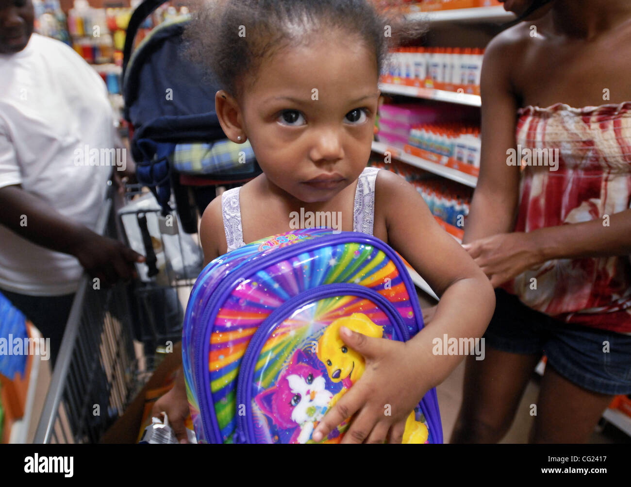 From left, Shawnta Corbett (cq, cousin of Quierra), 14, Qierra Kelly ...