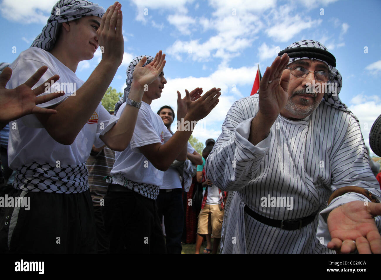 Muslim family in canada hi-res stock photography and images - Alamy