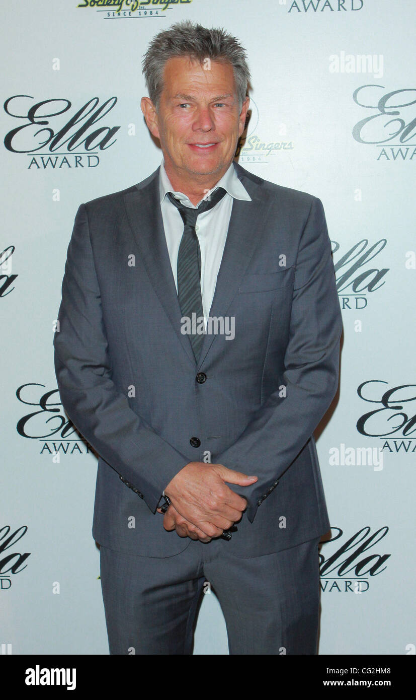 Singers foster hi-res stock photography and images - Alamy