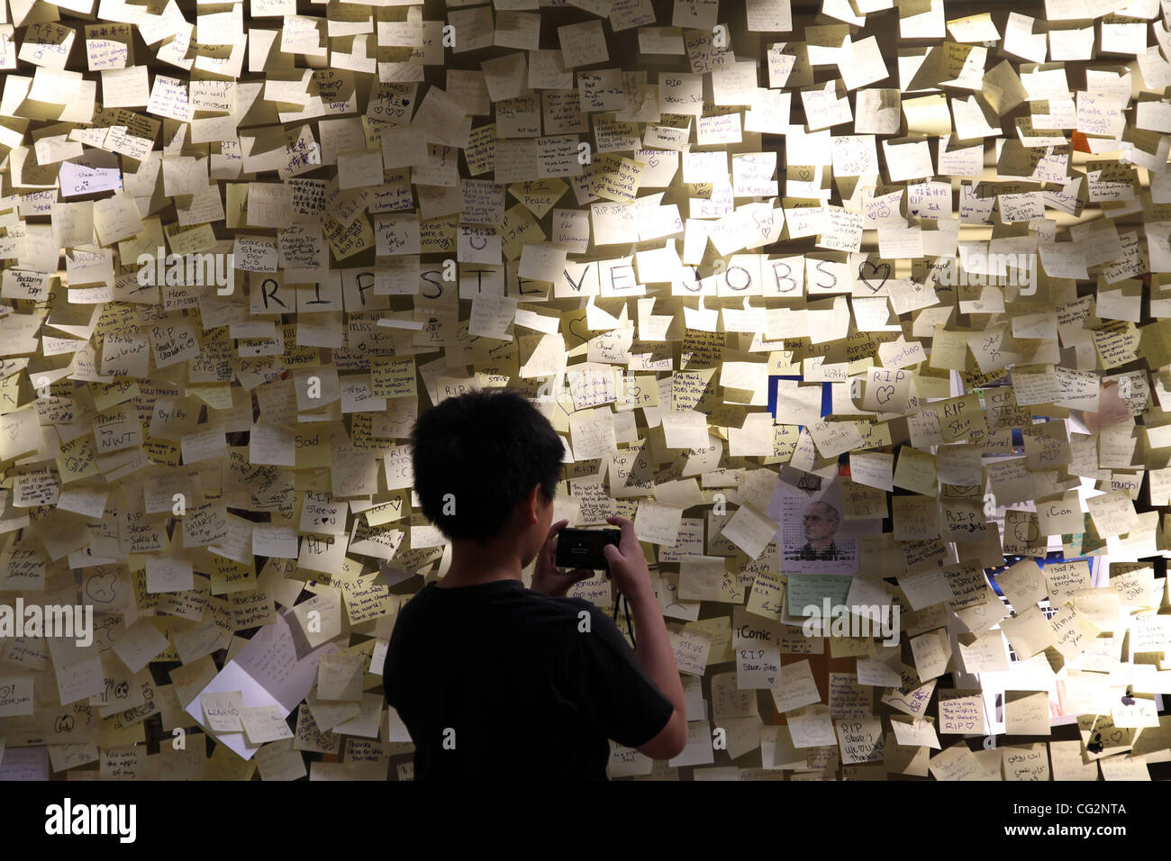 Condolence notes hi-res stock photography and images - Alamy