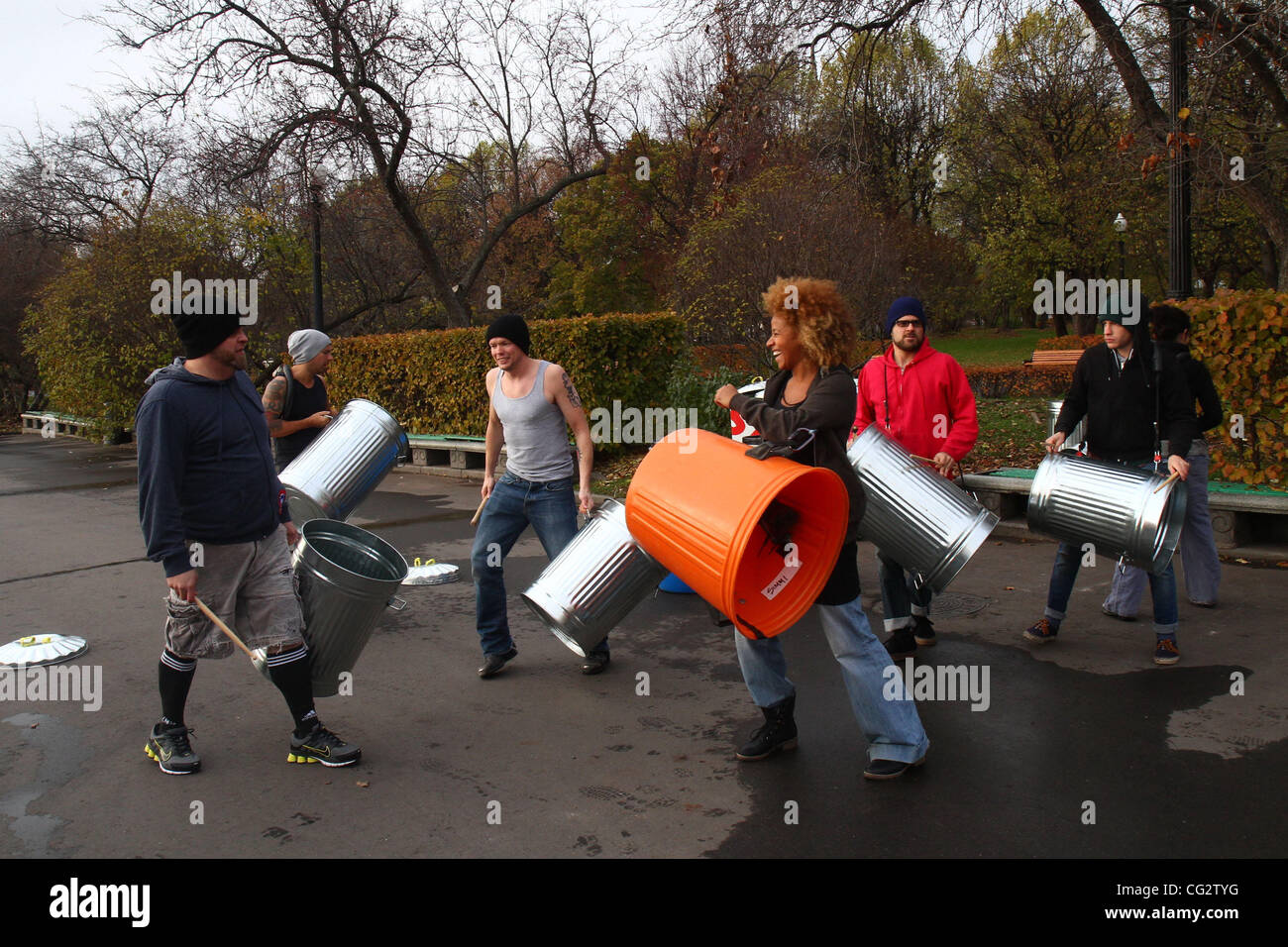 Stomp percussion hi-res stock photography and images - Alamy