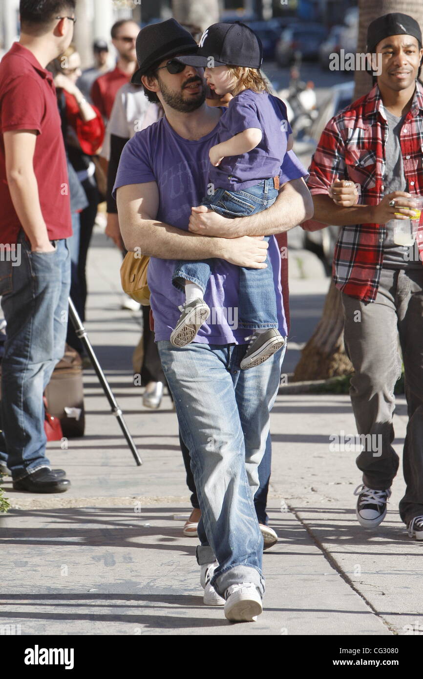 Jordan Bratman out with his son Max Los Angeles, California - 12.12.10 ...