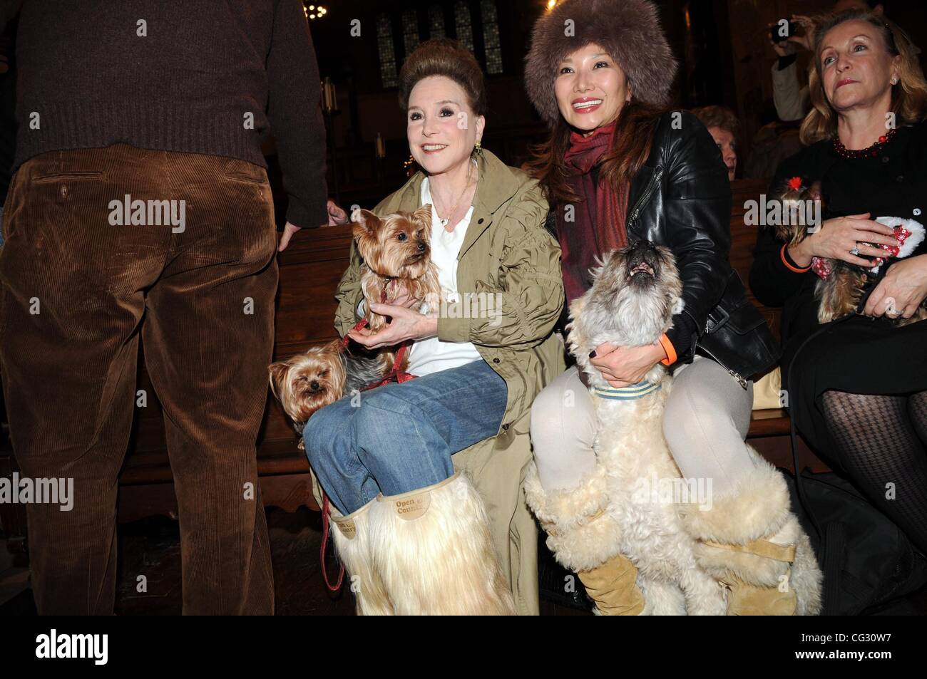 Cindy Adams and Keiko Aoki Cindy Adams hosts New York City's annual ...