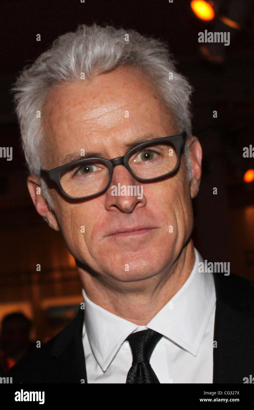 John slattery 5th annual charity hi-res stock photography and images ...