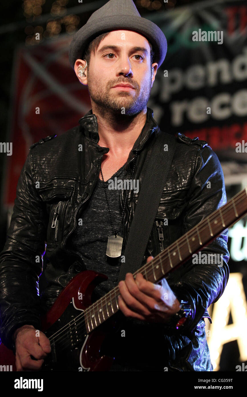 Honor Society performing Teen Rock Bands Join Forces With The Salvation ...