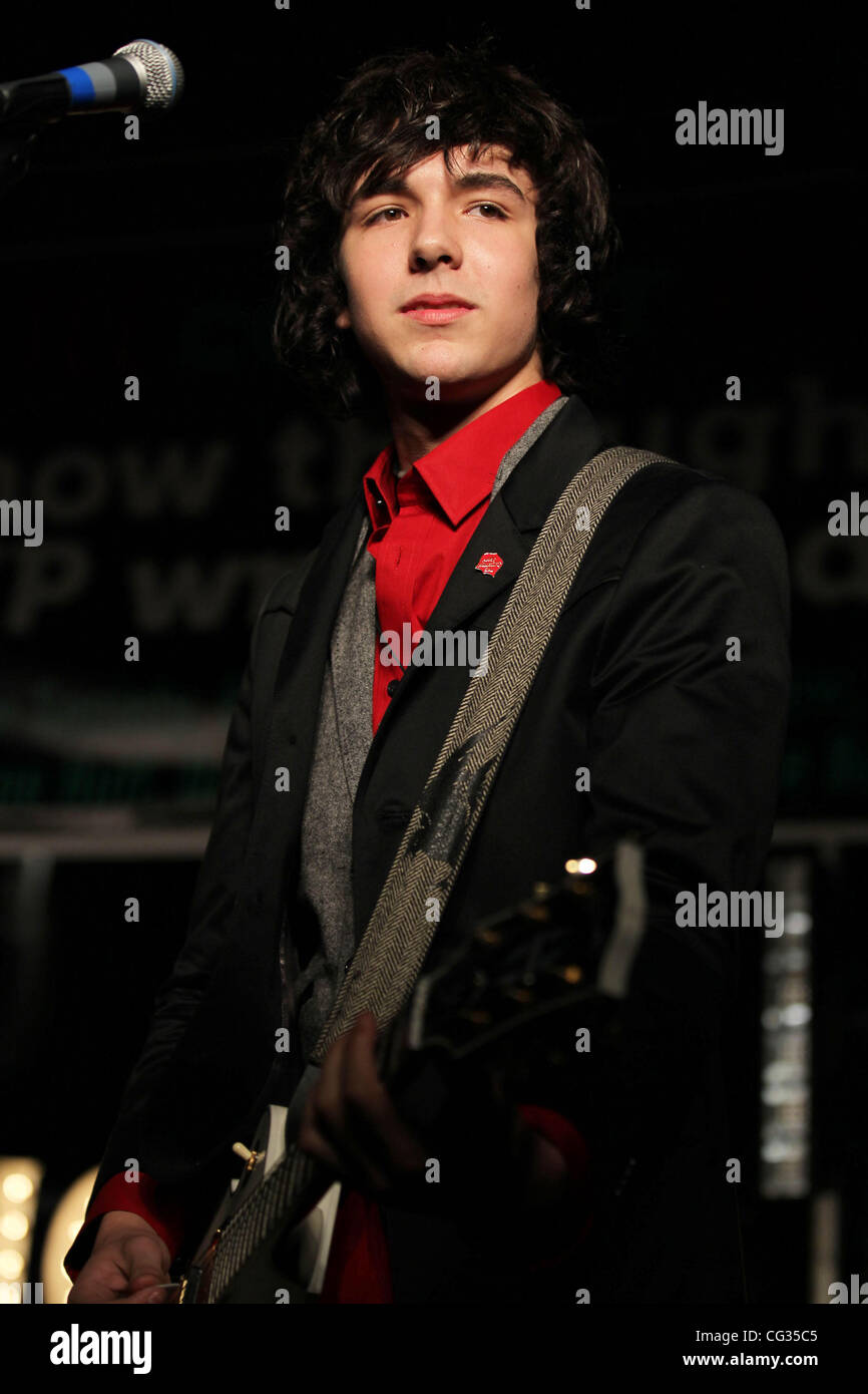 New Hollow performing Teen Rock Bands Join Forces With The Salvation ...