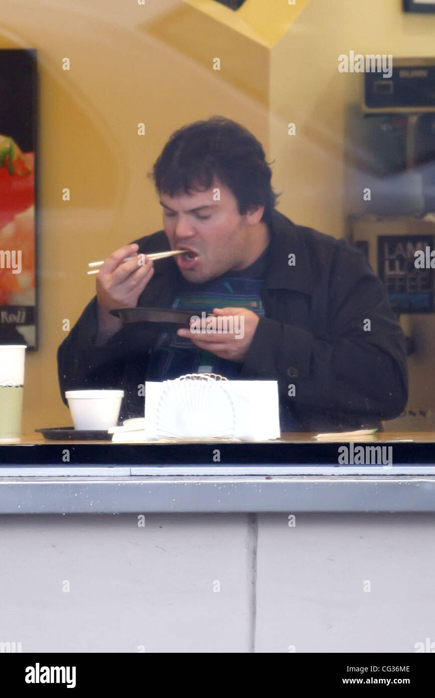 Jack Black eating Japanese food in Beverly Hills Los Angeles ...