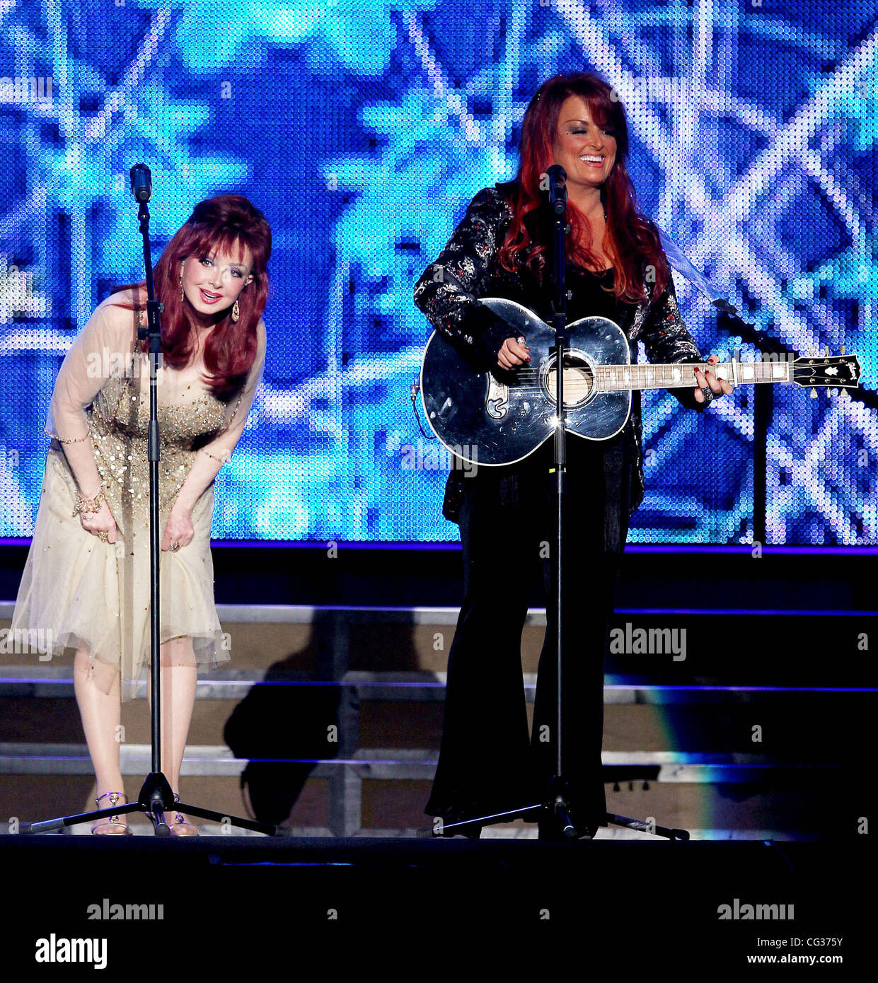 Naomi judd wynonna judd judds hi-res stock photography and images - Alamy