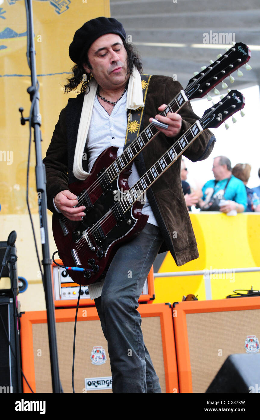 Tony Catania Jason Bonham's Led Zeppelin Experience perform a gig at ...
