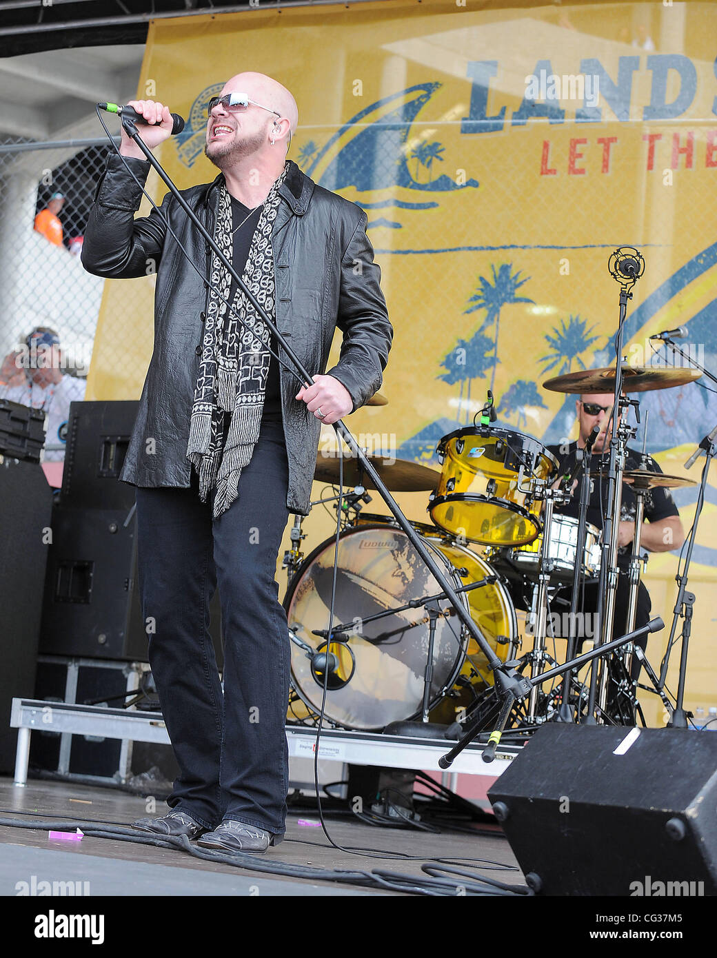 James Dylan of the Jason Bonhams' Led Zeppelin Experience performs ...
