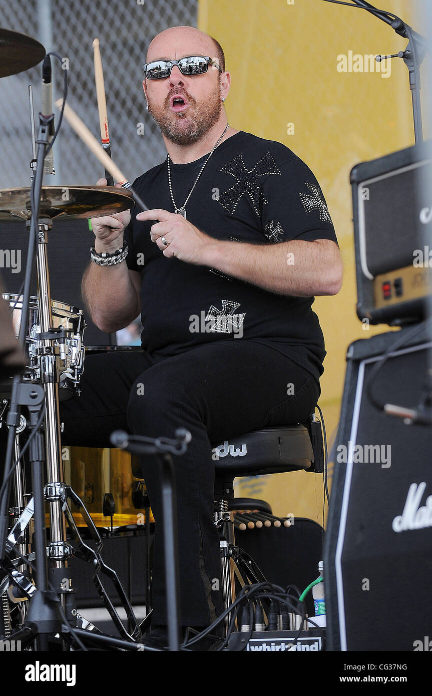 Jason Bonham of the Jason Bonham's Led Zeppelin Experience performs ...