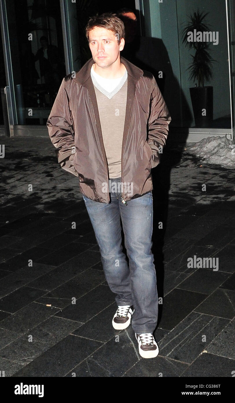 Michael Owen Manchester United football players arrive for their ...