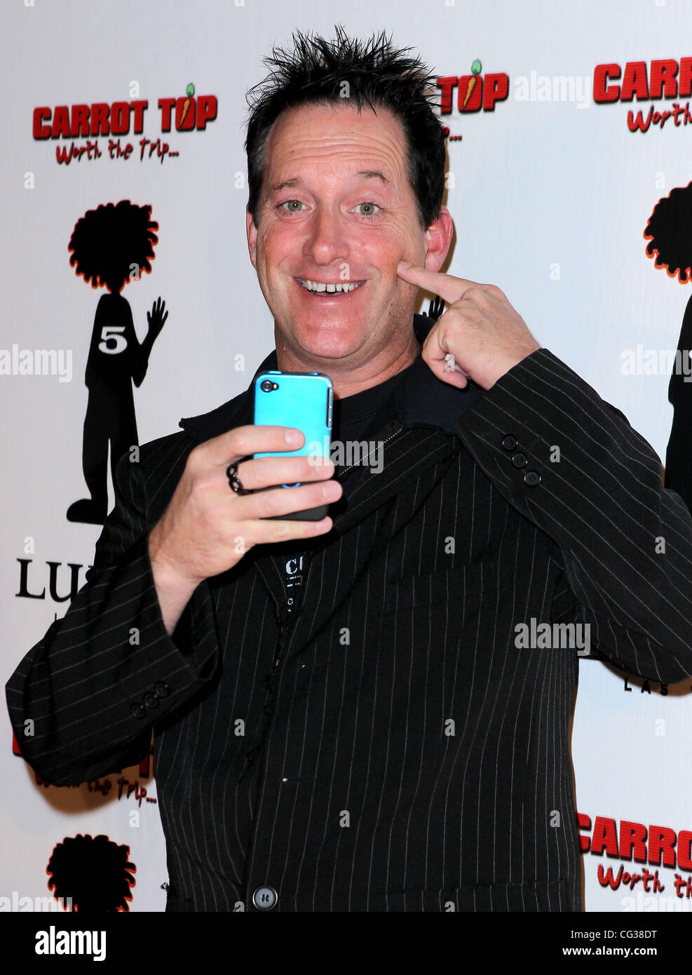 Anthony Cools Carrot Top Celebrates Five Years at The Luxor Resort and ...