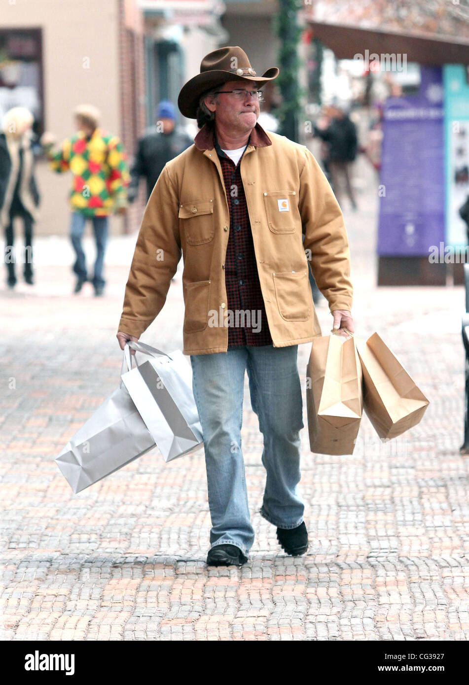 Kurt Russell shopping in Aspen wearing a Stetson hat. Aspen, Colorado ...