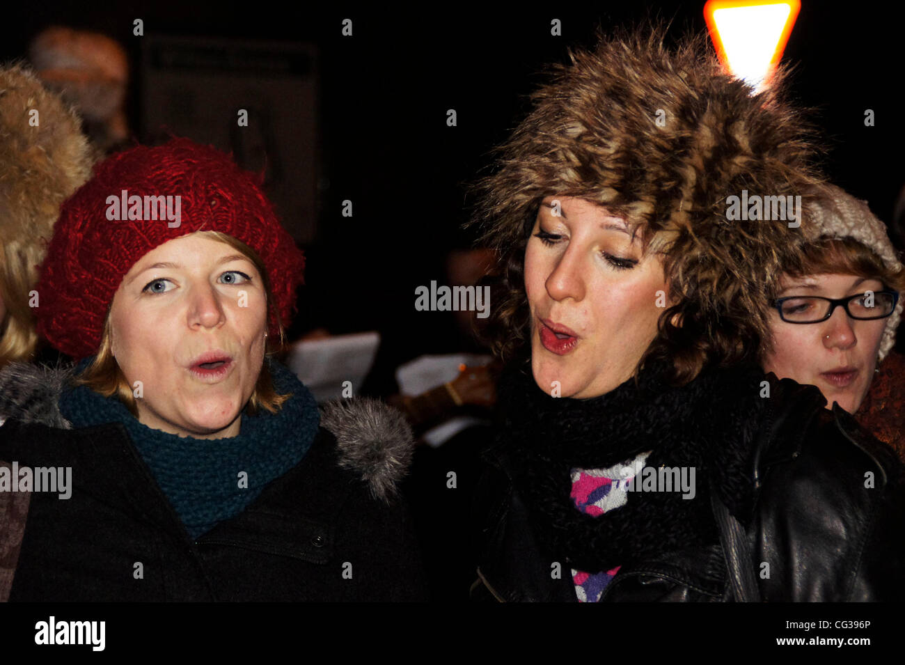 Operation Christmas Carol' Flashmob organized by the Fun Army, Over a ...