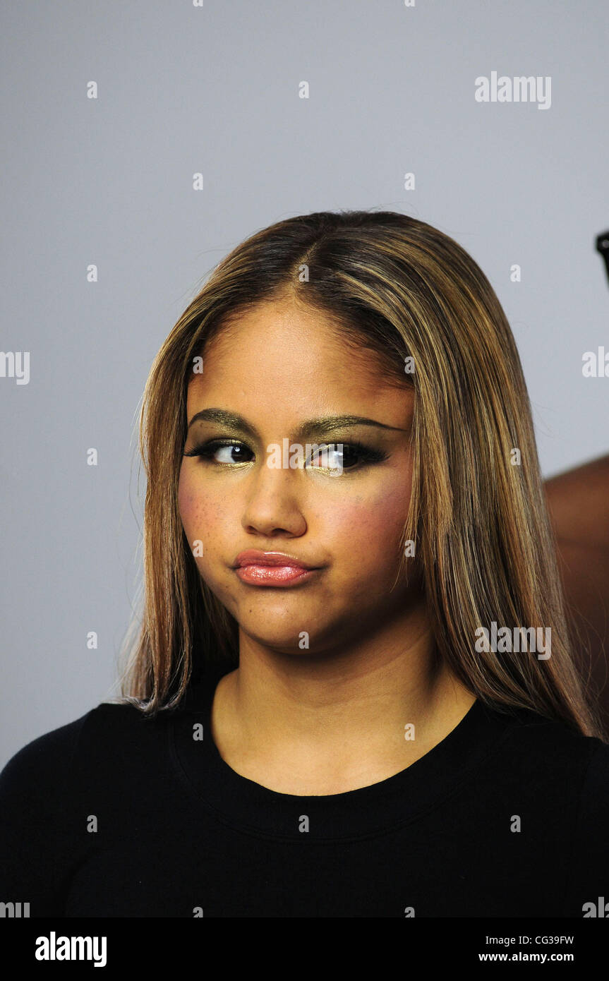 Kat DeLuna on the set of her new music video for 'Dancing Tonight' at ...