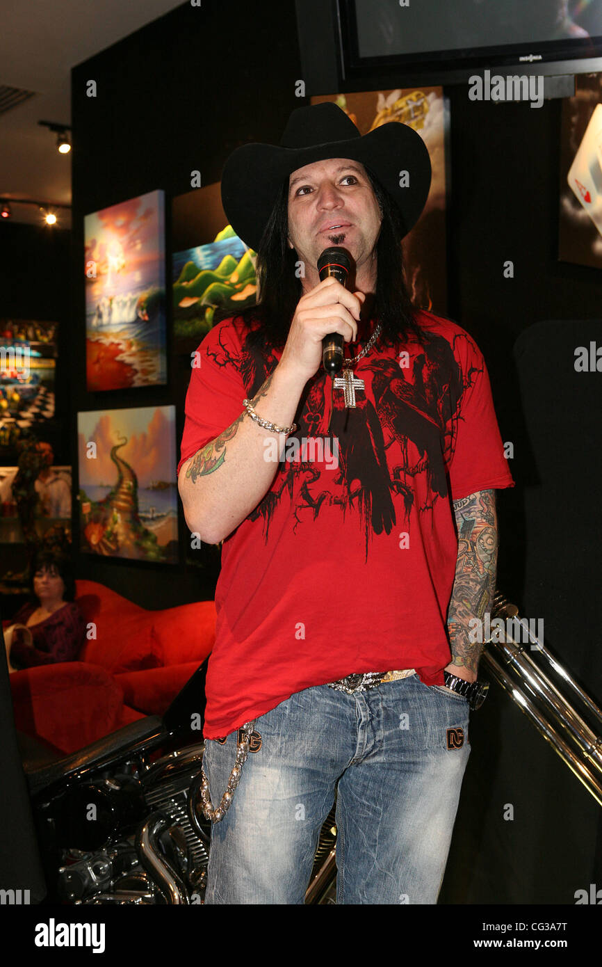 Godard makes an appearance at the Planet Hollywood Gallery Las Vegas ...