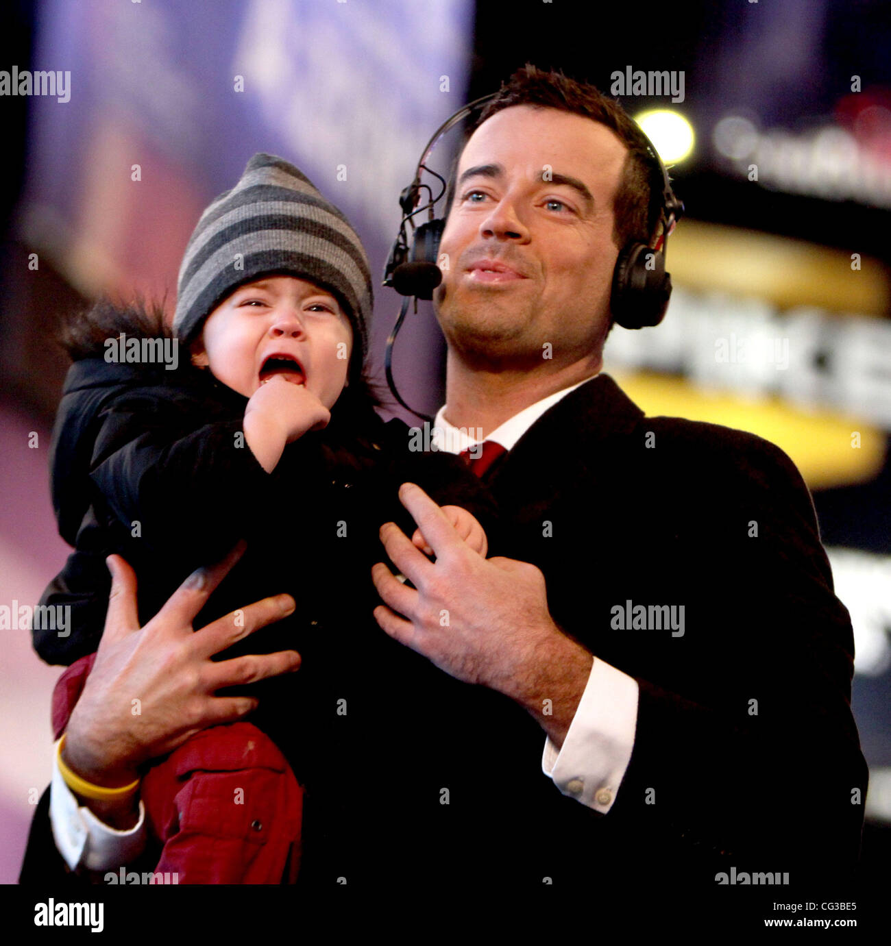 Carson Daly and his son Jackson James Carson Daly co-hosts NBC's New ...