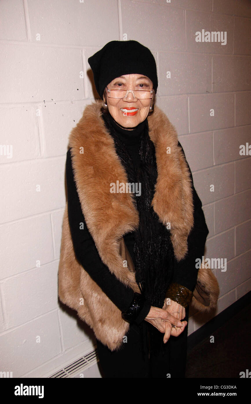 Willa Kim Opening night of the Off-Broadway production of 'Dracula' at ...