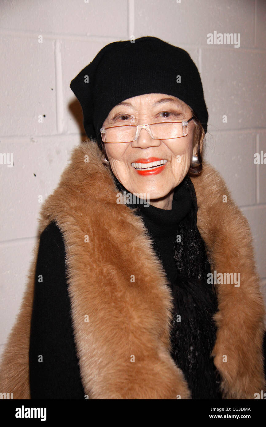 Willa Kim Opening night of the Off-Broadway production of 'Dracula' at ...