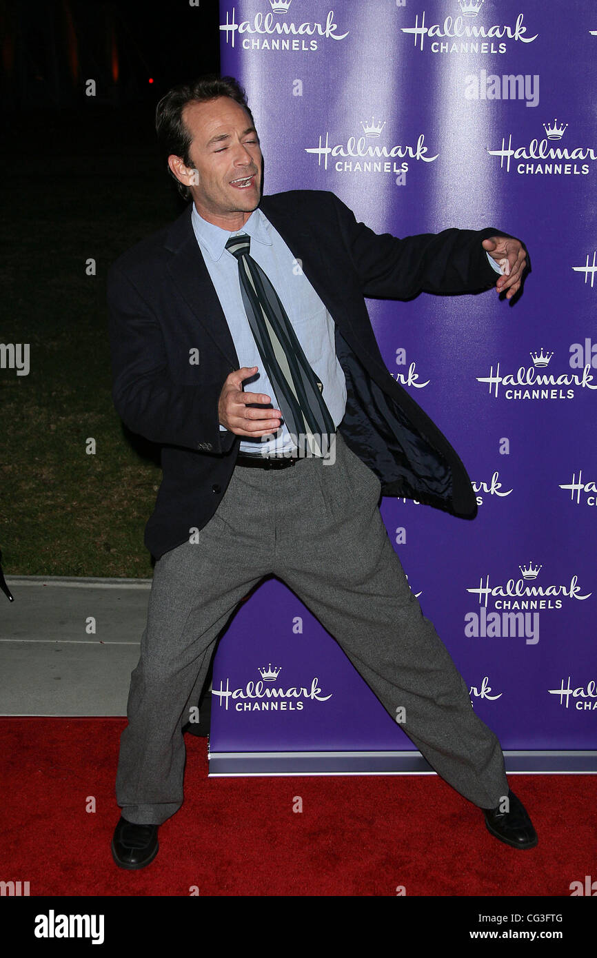 Luke Perry Hallmark Channel's Premiere Evening Gala Winter 2011 TCA ...
