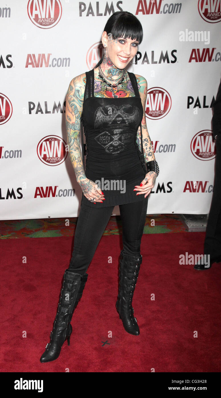 Michelle bombshell mcgee hi-res stock photography and images - Alamy