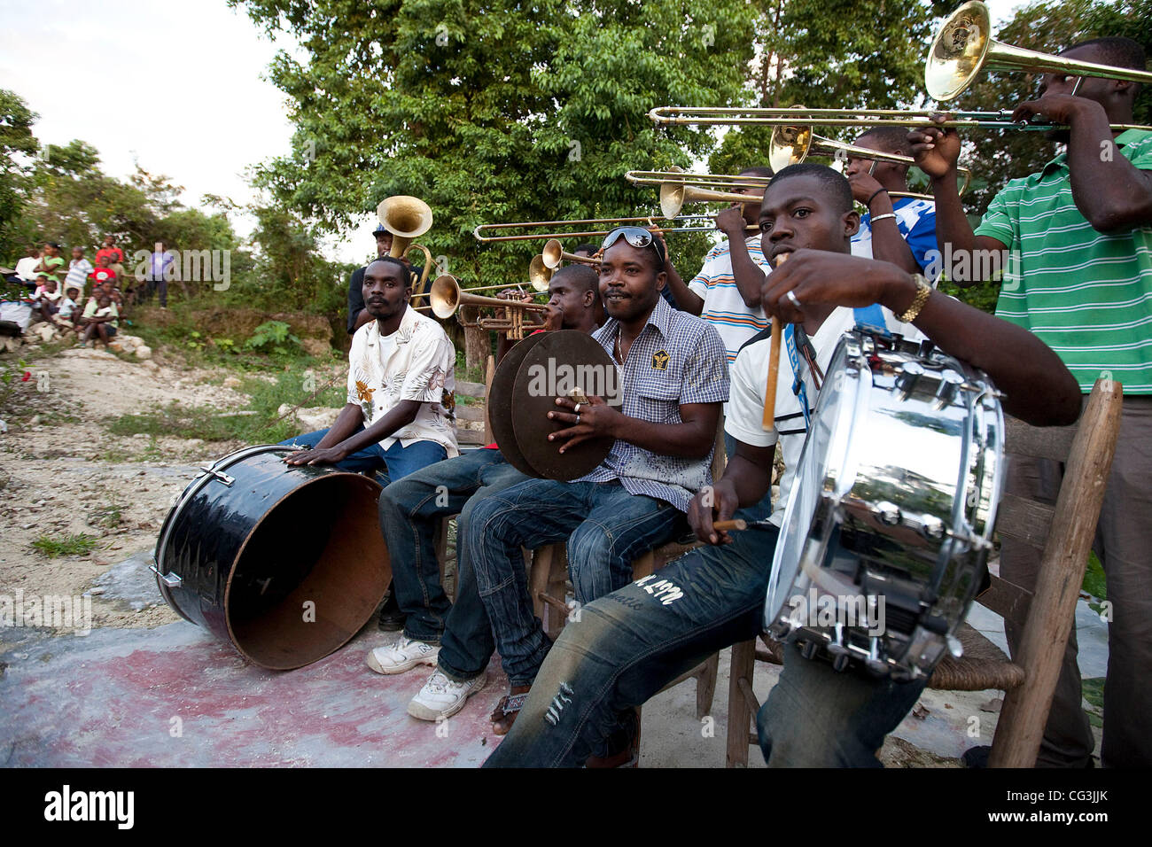 Musical km hi-res stock photography and images - Alamy