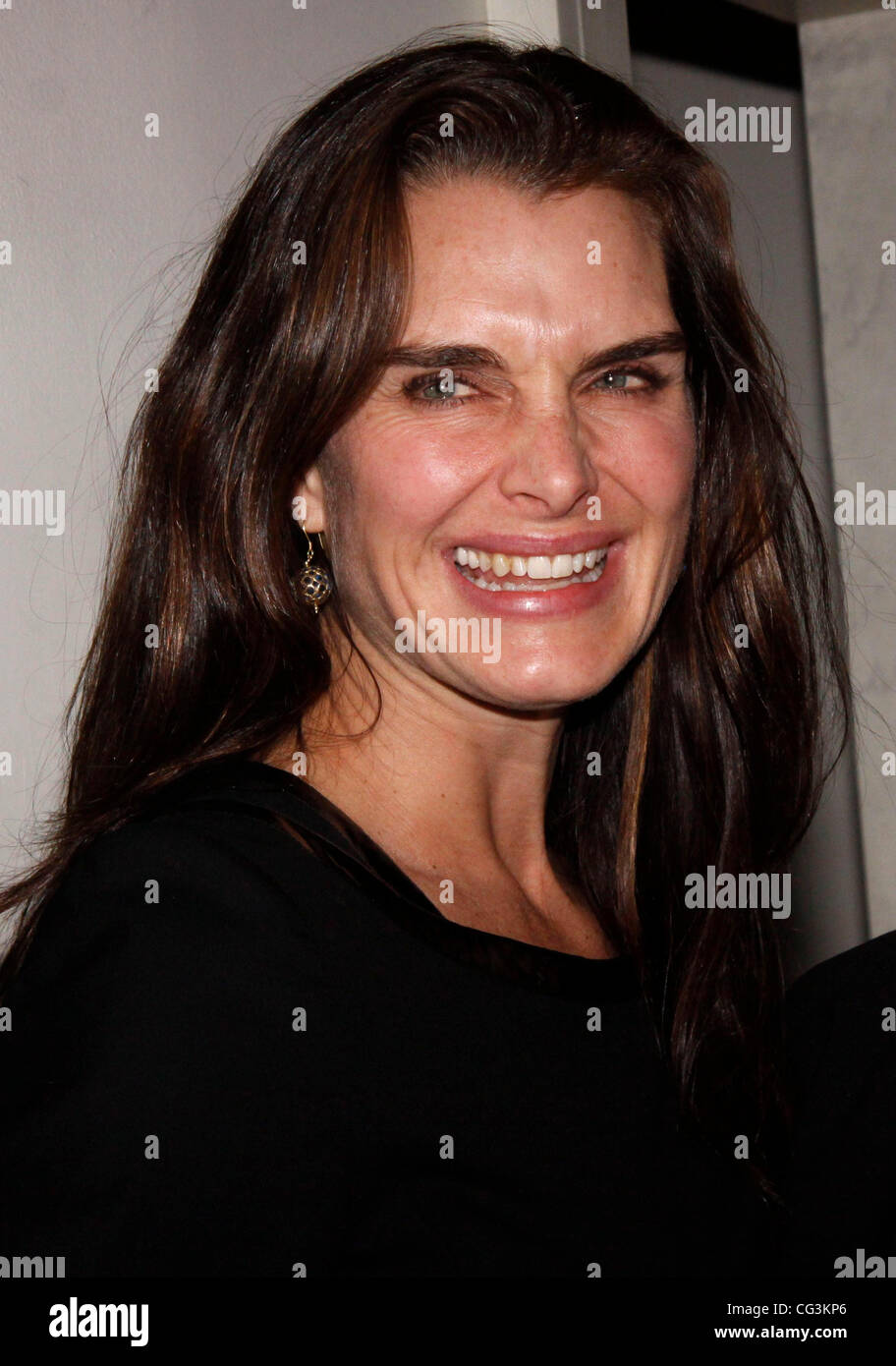 Brooke Burrows's Instagram, Twitter & Facebook on IDCrawl