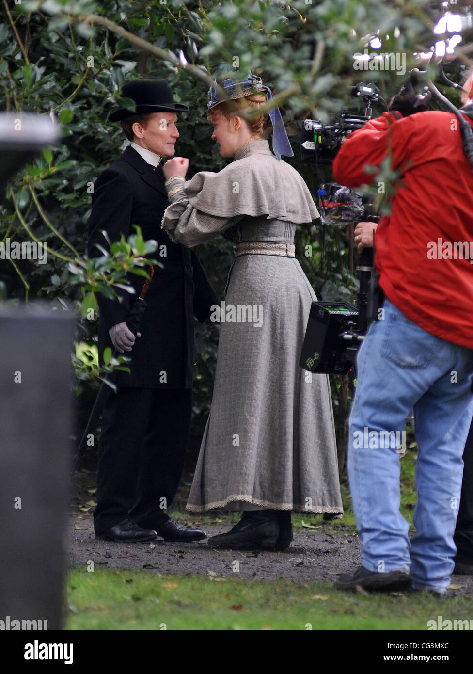 Filming on the set of Albert Nobbs heats up as Mia Wasikowska and Glenn ...