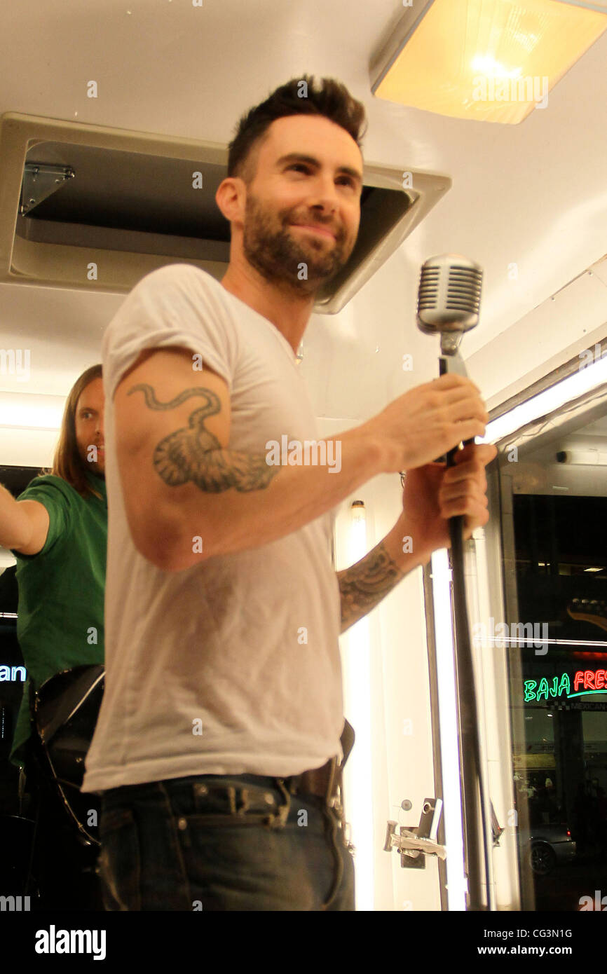 Adam Levine shooting scenes for Maroon 5’s upcoming music video “Never ...
