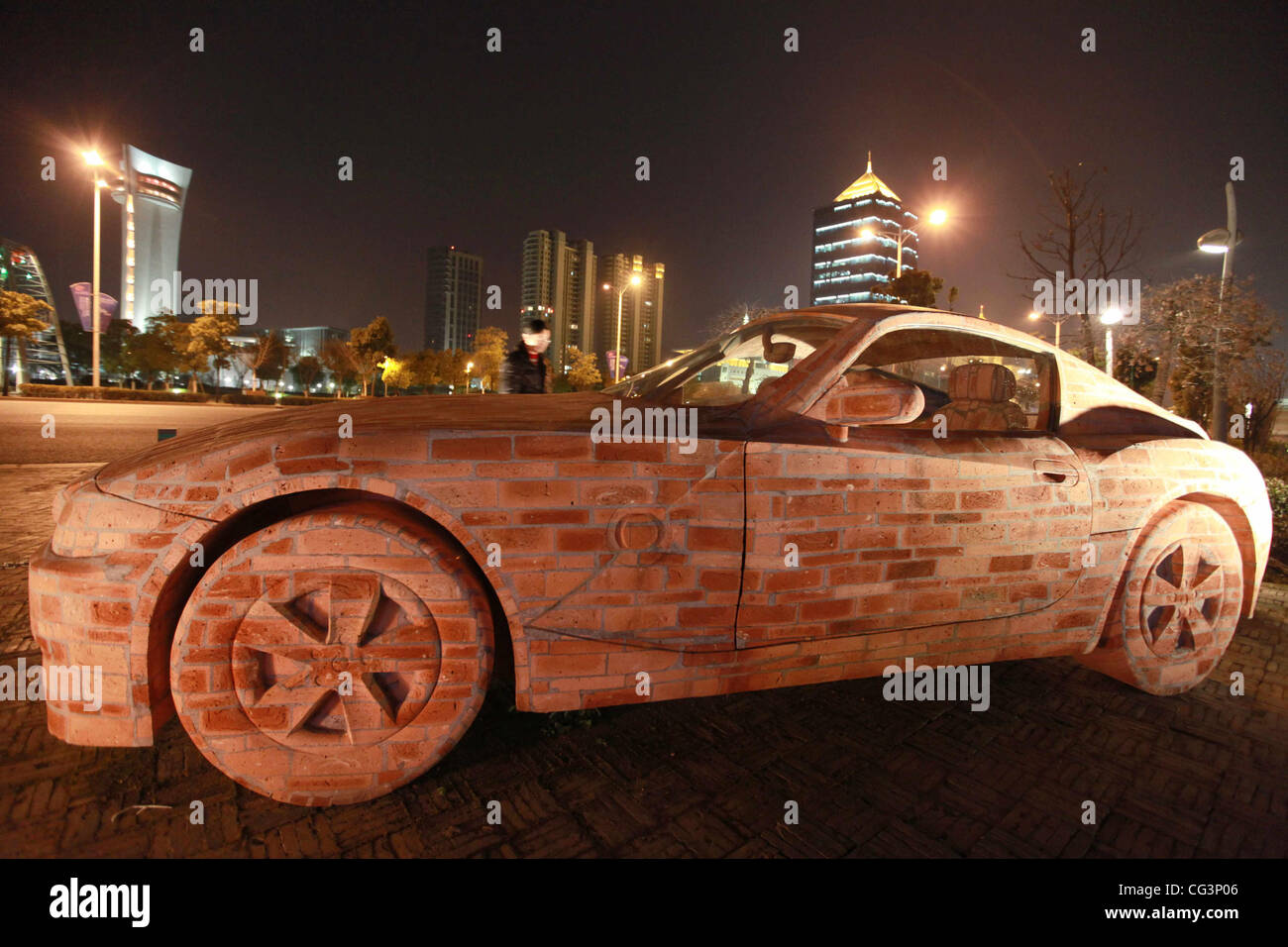 BMW made of Bricks Shenzhen artist Dai Yun created a 6.5-ton brick and ...