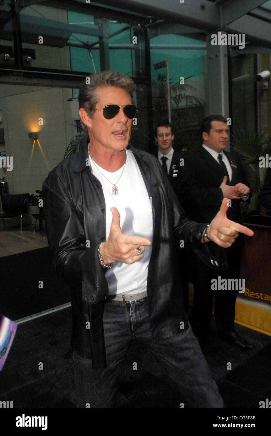 David Hasselhoff 'Britain's Got Talent' judges leaving their hotel and ...