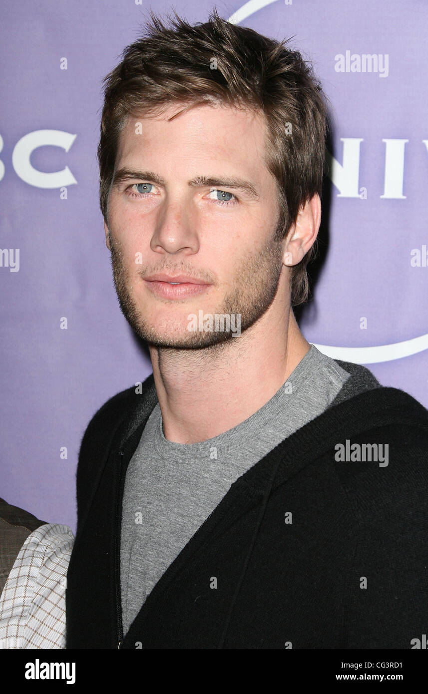 Ryan McPartlin NBC Universal 2011 Winter TCA Press Tour All-Star Party ...