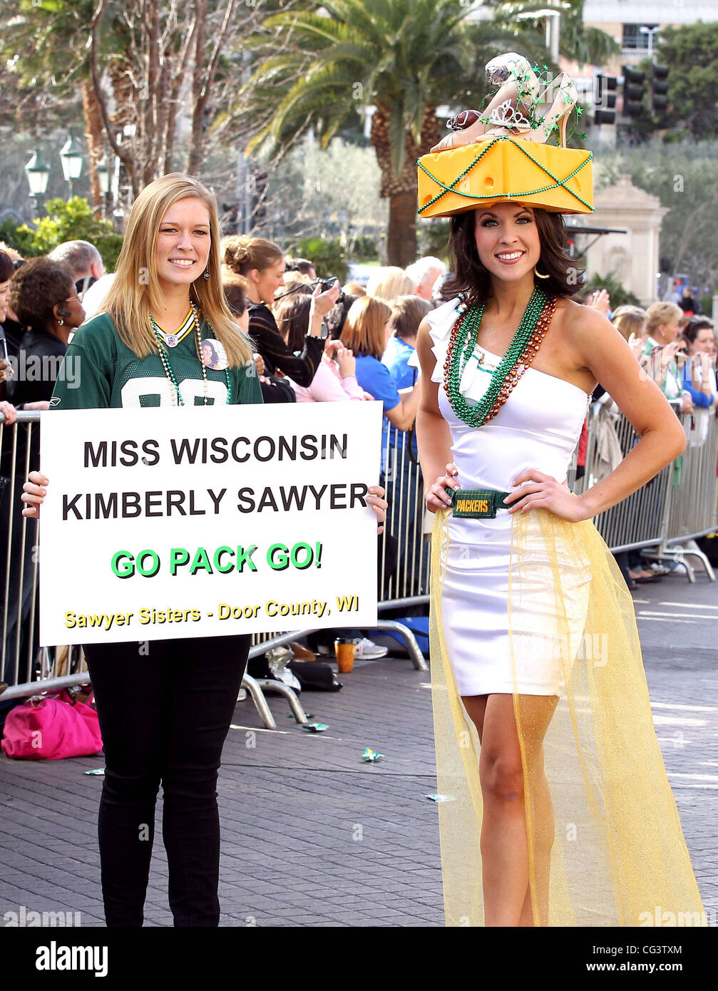 Miss Wisconsin Kimberly Sawyer Miss America 2011 DSW Parade of Shoes at ...