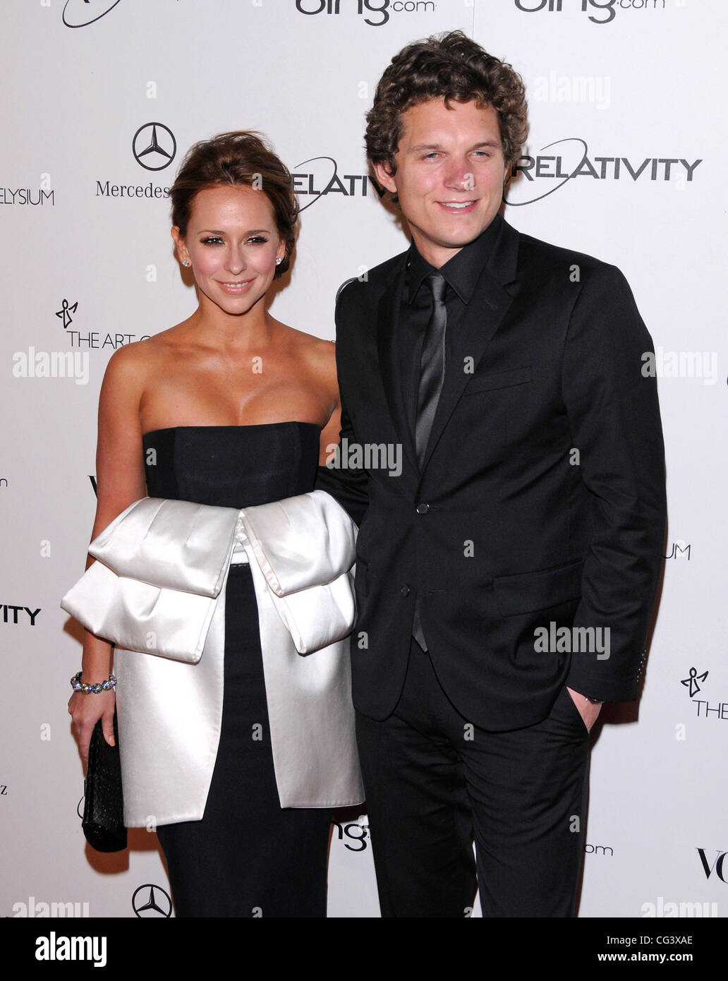 Jennifer Love Hewitt and Alex Beh Art Of Elysium's 4th Annual 'Heaven ...