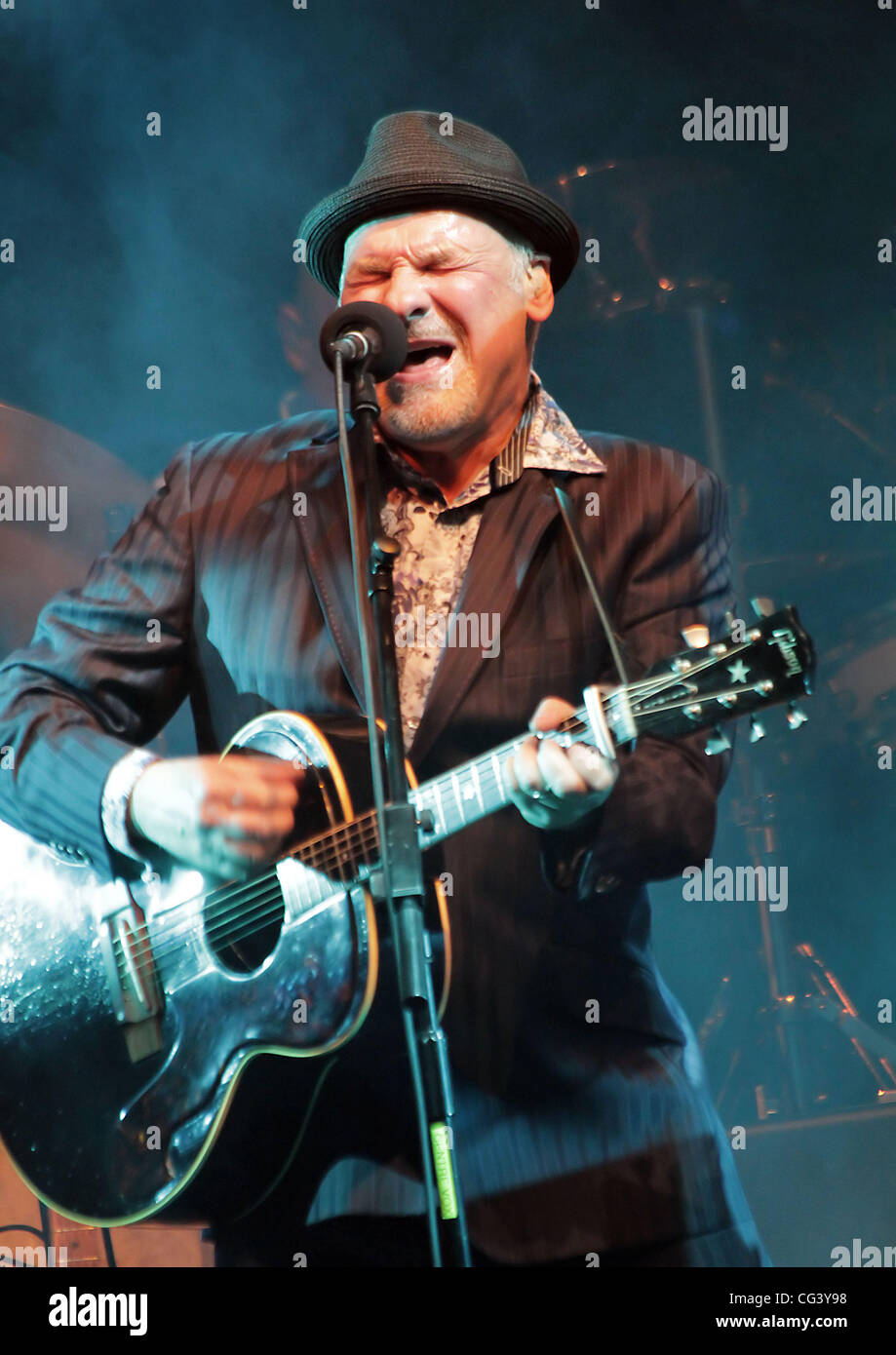 Paul Carrack performing at Liverpool Philharmonic Hall Liverpool ...
