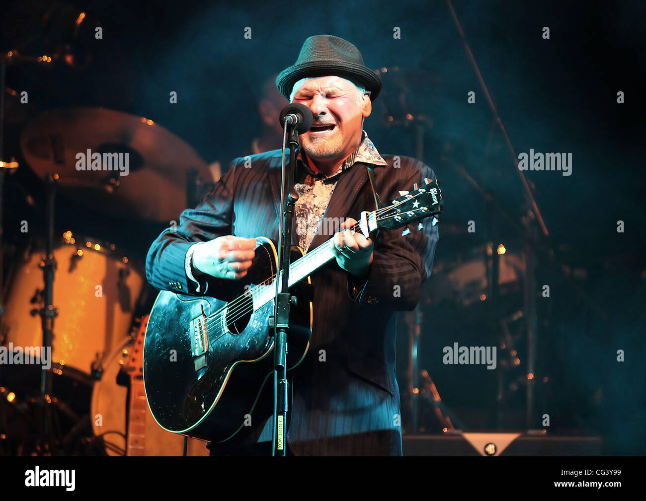 Paul Carrack performing at Liverpool Philharmonic Hall Liverpool ...