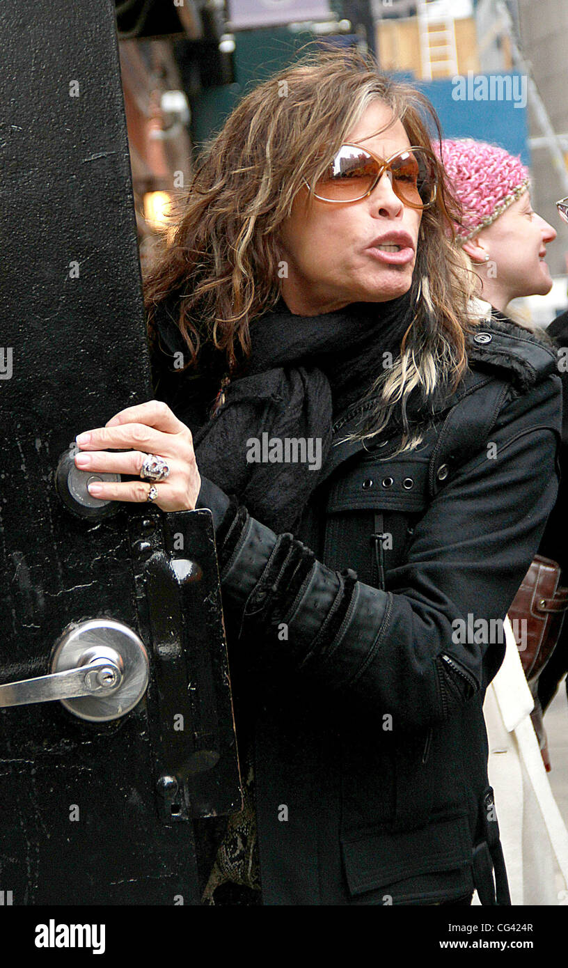Steven Tyler Celebrities outside the Ed Sullivan Theater for 'The David ...