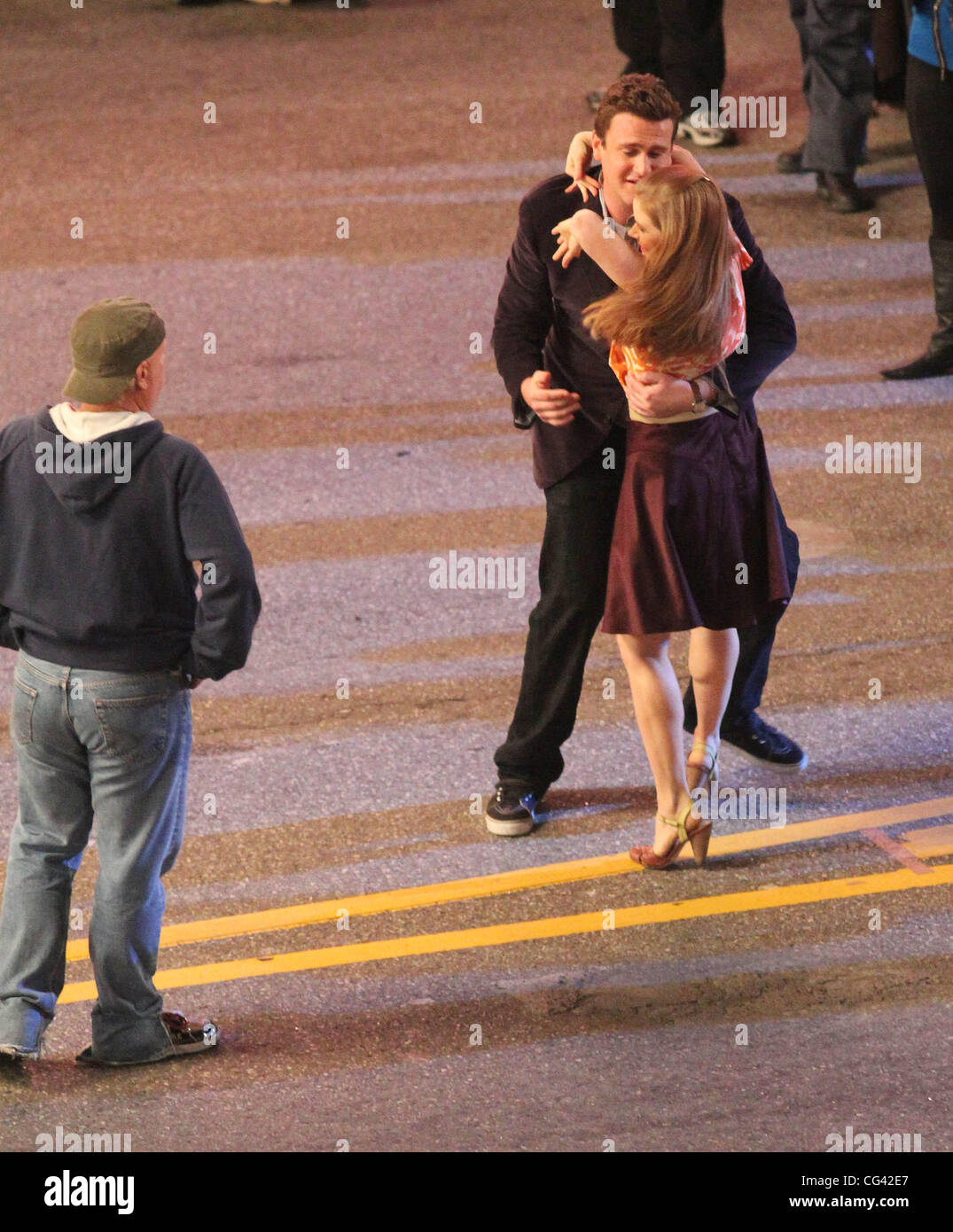 Amy Adams and Jason Segel filming a scene of Disney’s 'The Muppets' on ...