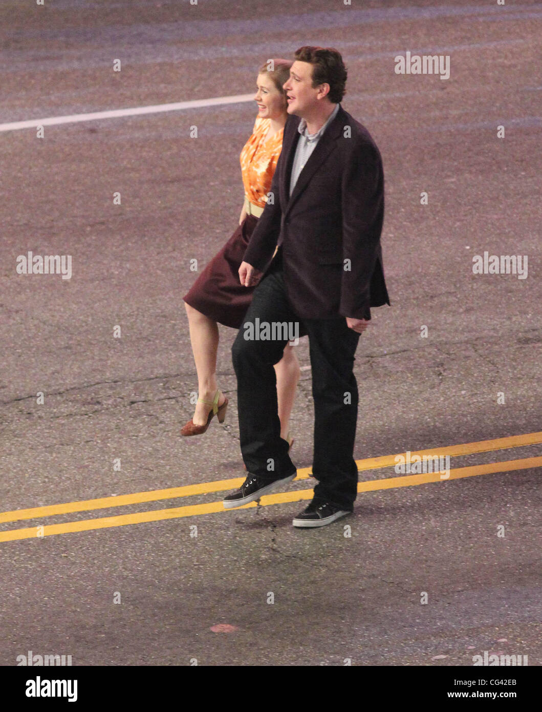 Amy Adams and Jason Segel filming a scene of Disney’s 'The Muppets' on ...