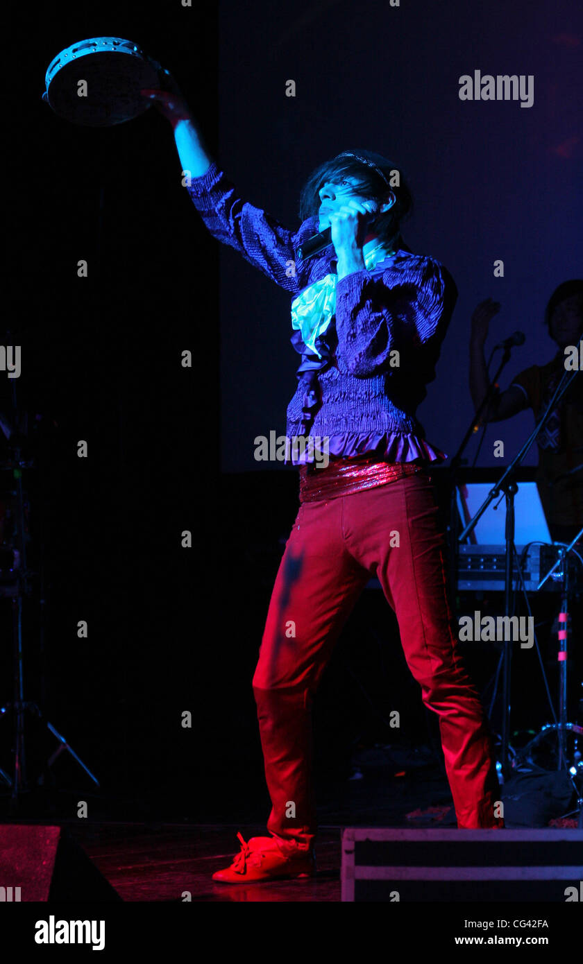 Kevin Barnes and Of Montreal perform live at Club Revolution Florida ...