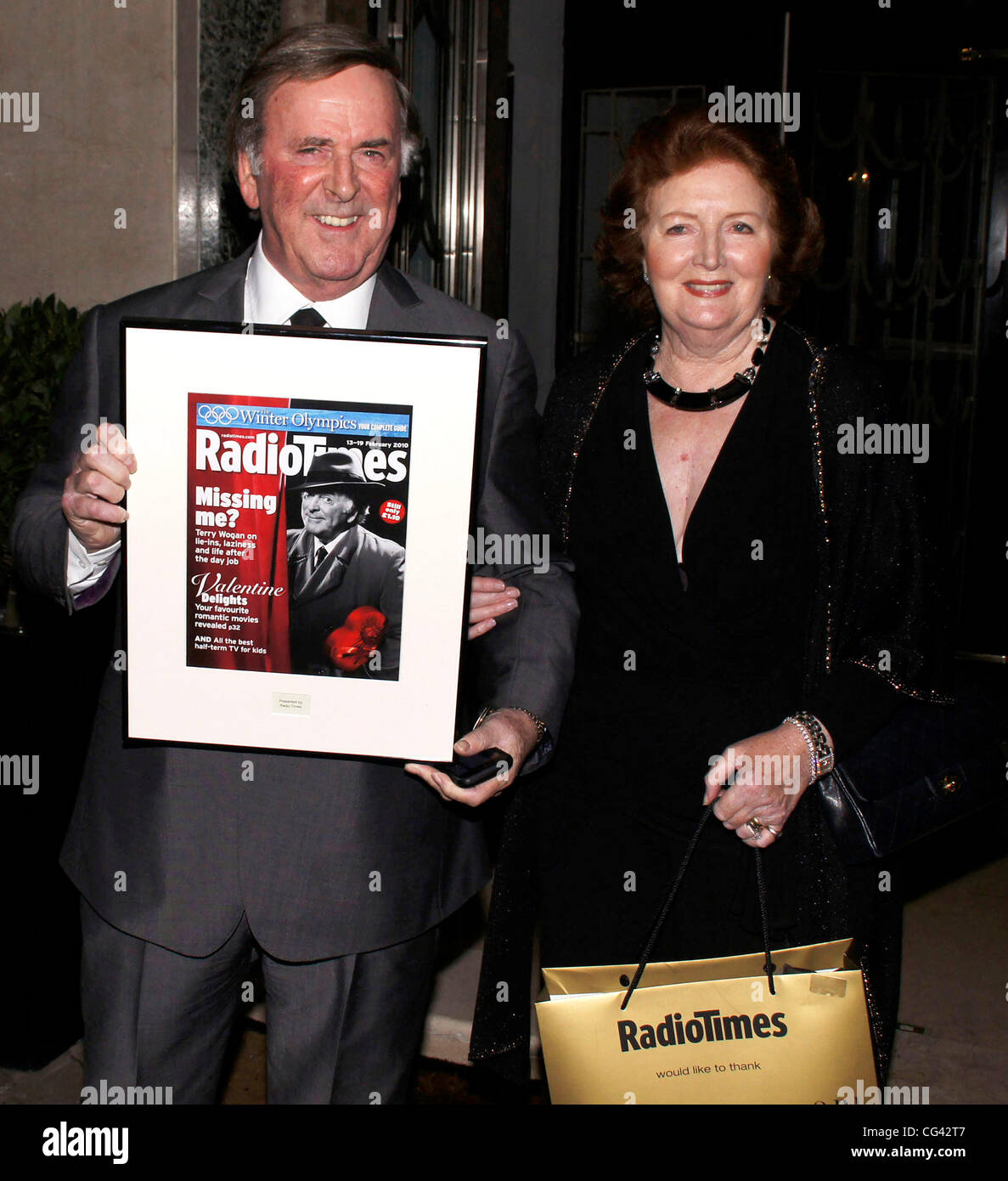 Sir terry and lady wogan hi-res stock photography and images - Alamy