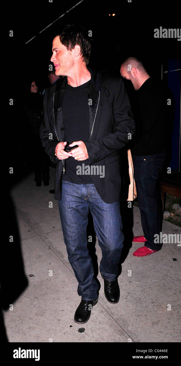 Rob Lowe leaving BOA Steakhouse restaurant in Hollywood. Los Angeles ...